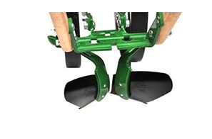 OPICO® | Hoss Tools | Make Gardening Easy with Push Seeders